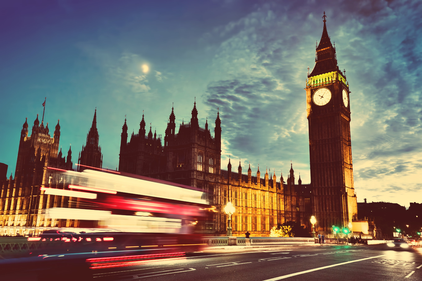 Icons of London in vintage, retro, an Architecture Photo by Photocreo ...