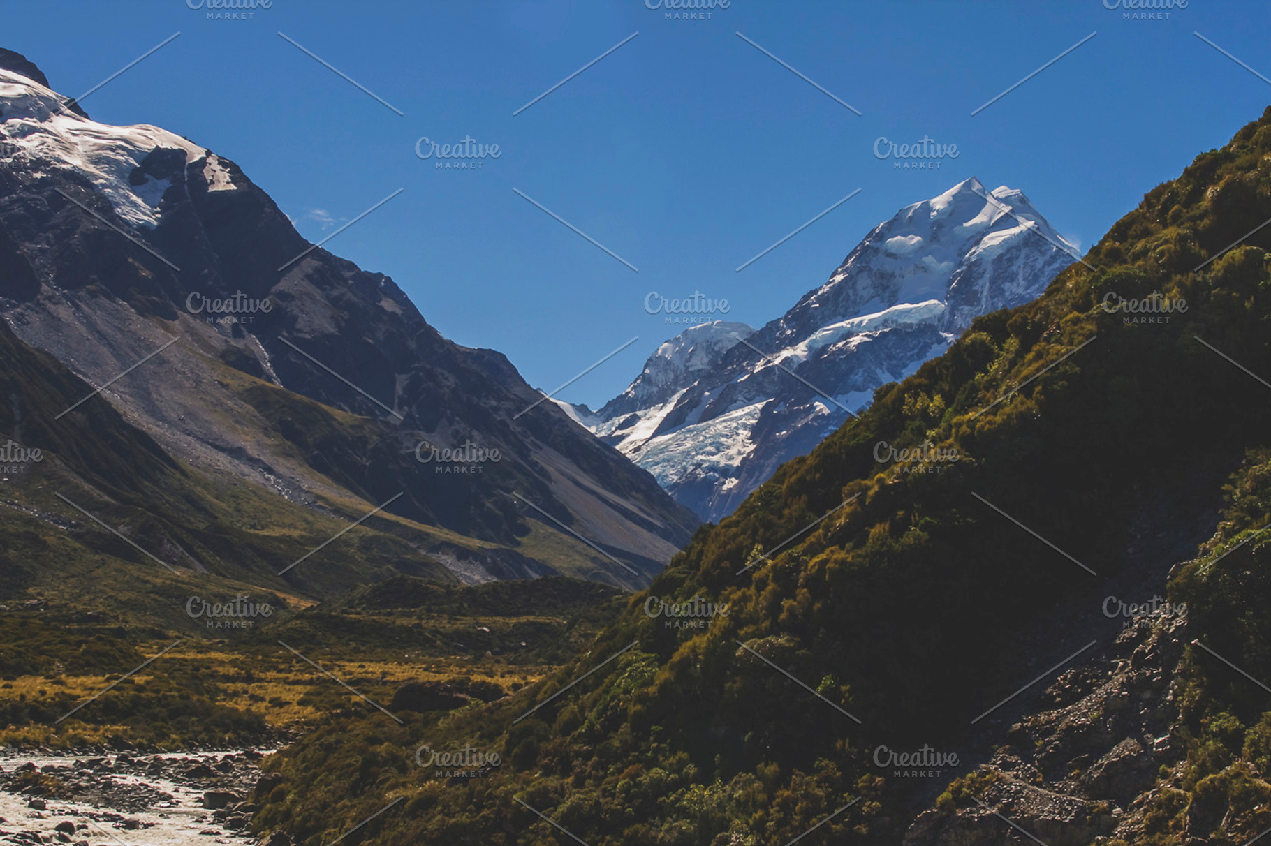 Mount Cook In New Zealand, a Nature Photo by Patricia Hofmeester ...