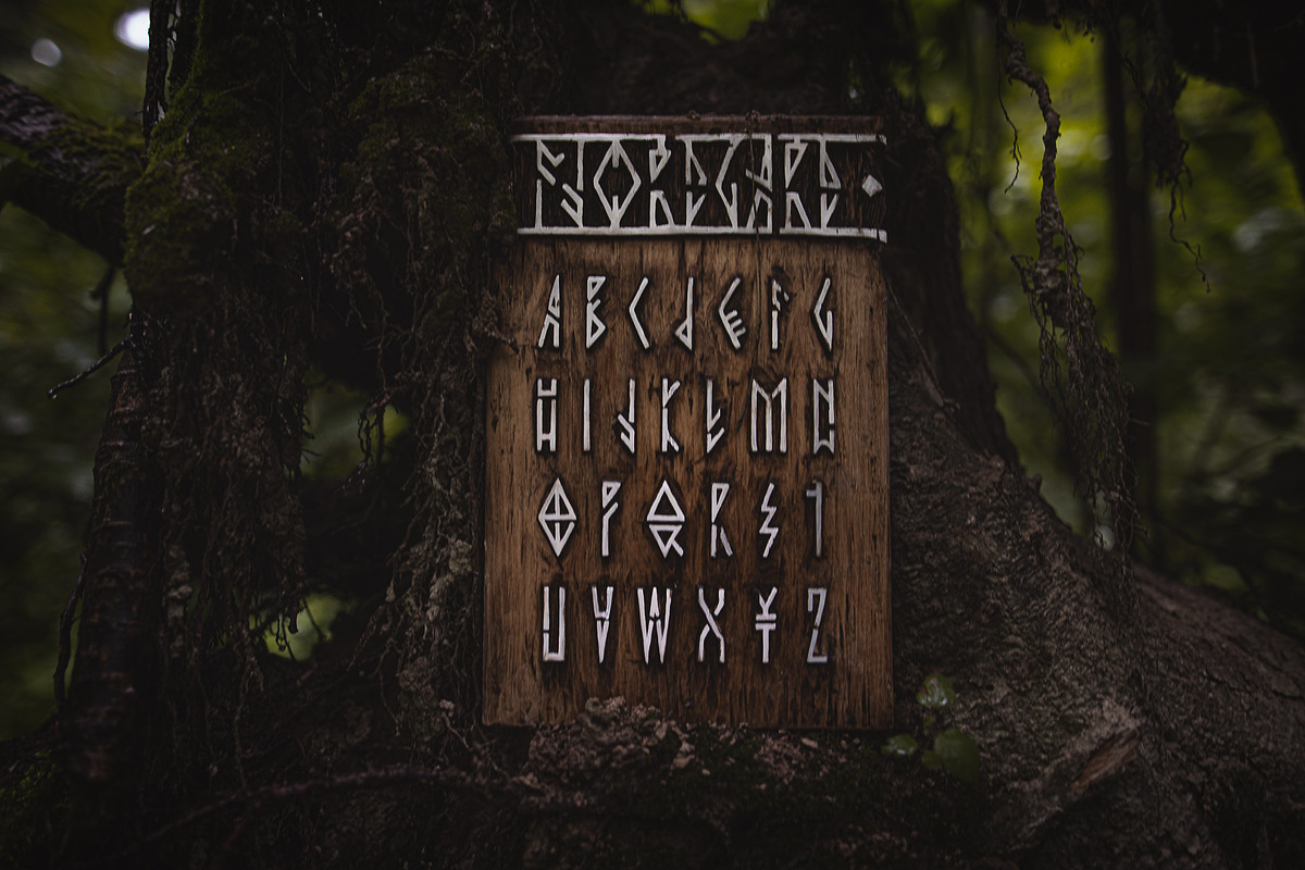 Fjordgard - Runic Display Font
