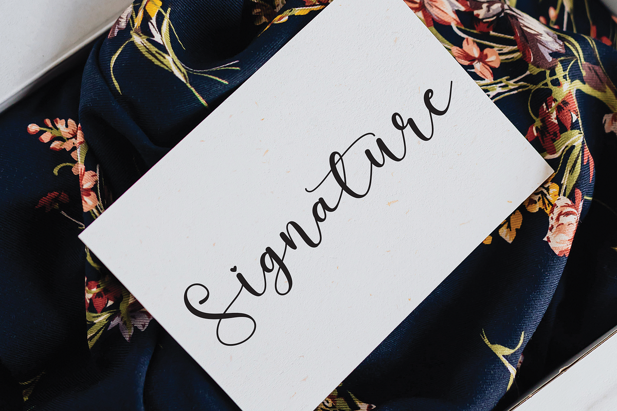 Grinch | Script Font, a Script Font by Scratchones