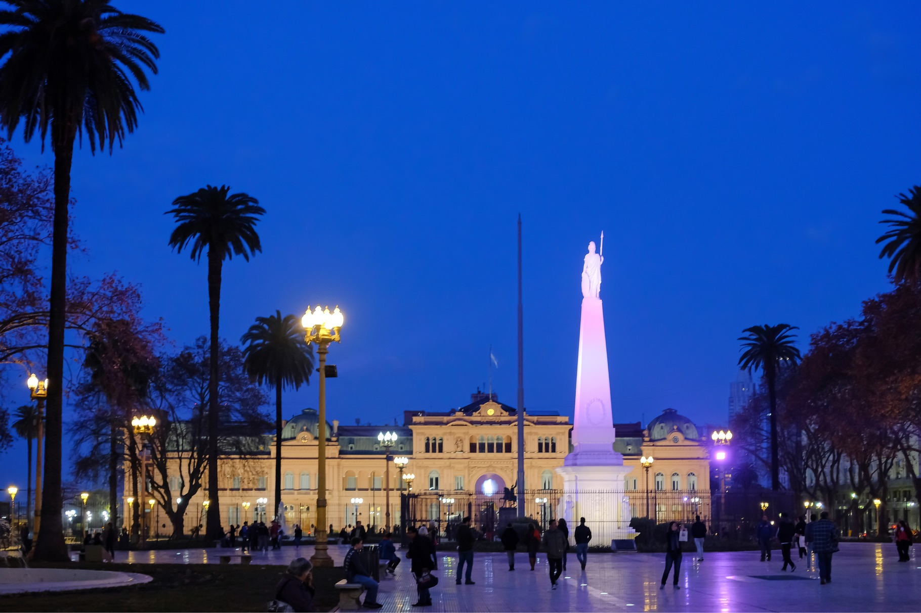 Plaza De Mayo with Piramide De Mayo, an Architecture Photo by reisegraf ...