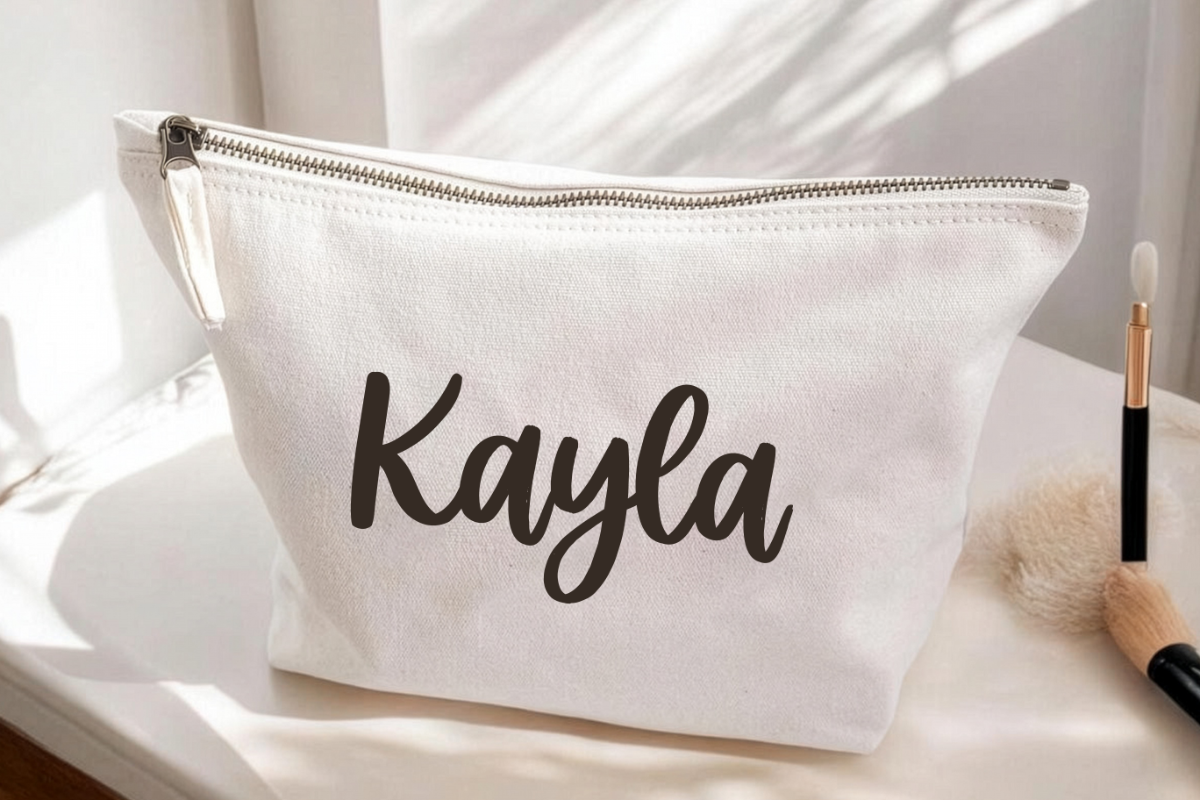 Daily Calm - Handwritten Script Font, a Script Font by Jozoor