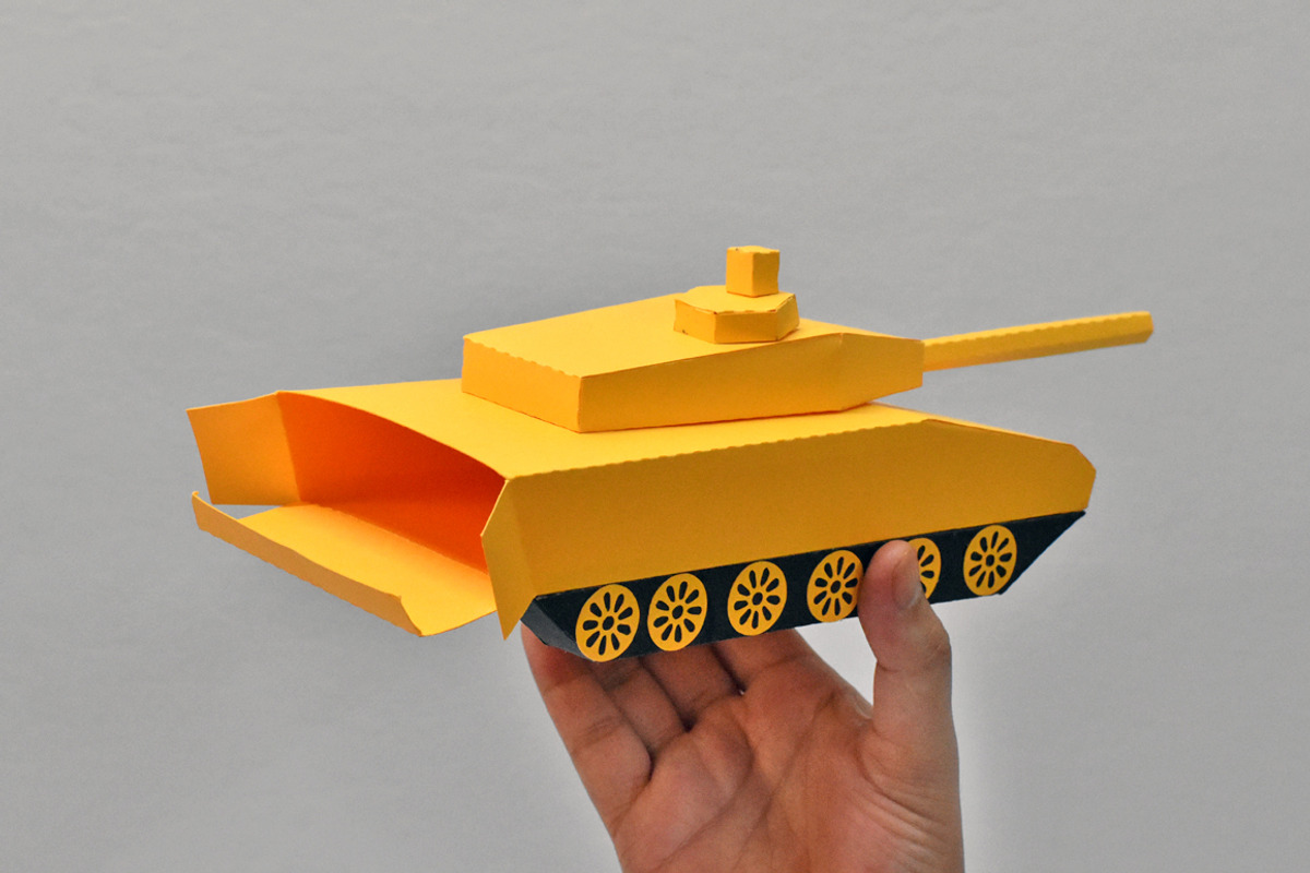 DIY Army Tank Favour - 3d papercraft, a Templates & Theme by PAPER amaze