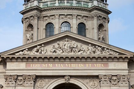 The Trinity Symbol, an Architecture Photo by Artur Bogacki