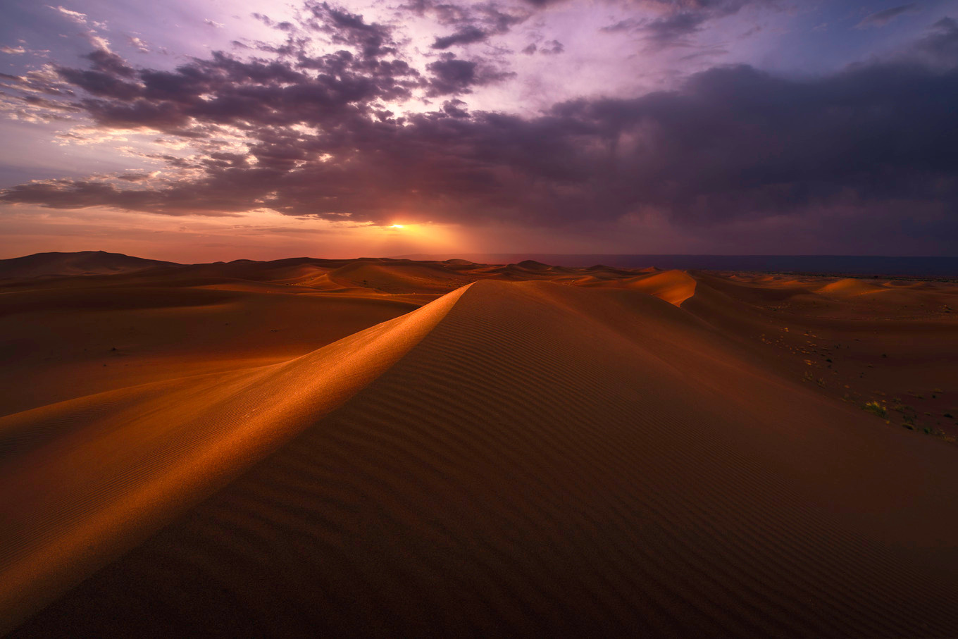 Sunset over the Desert, a Nature Photo by inigocia