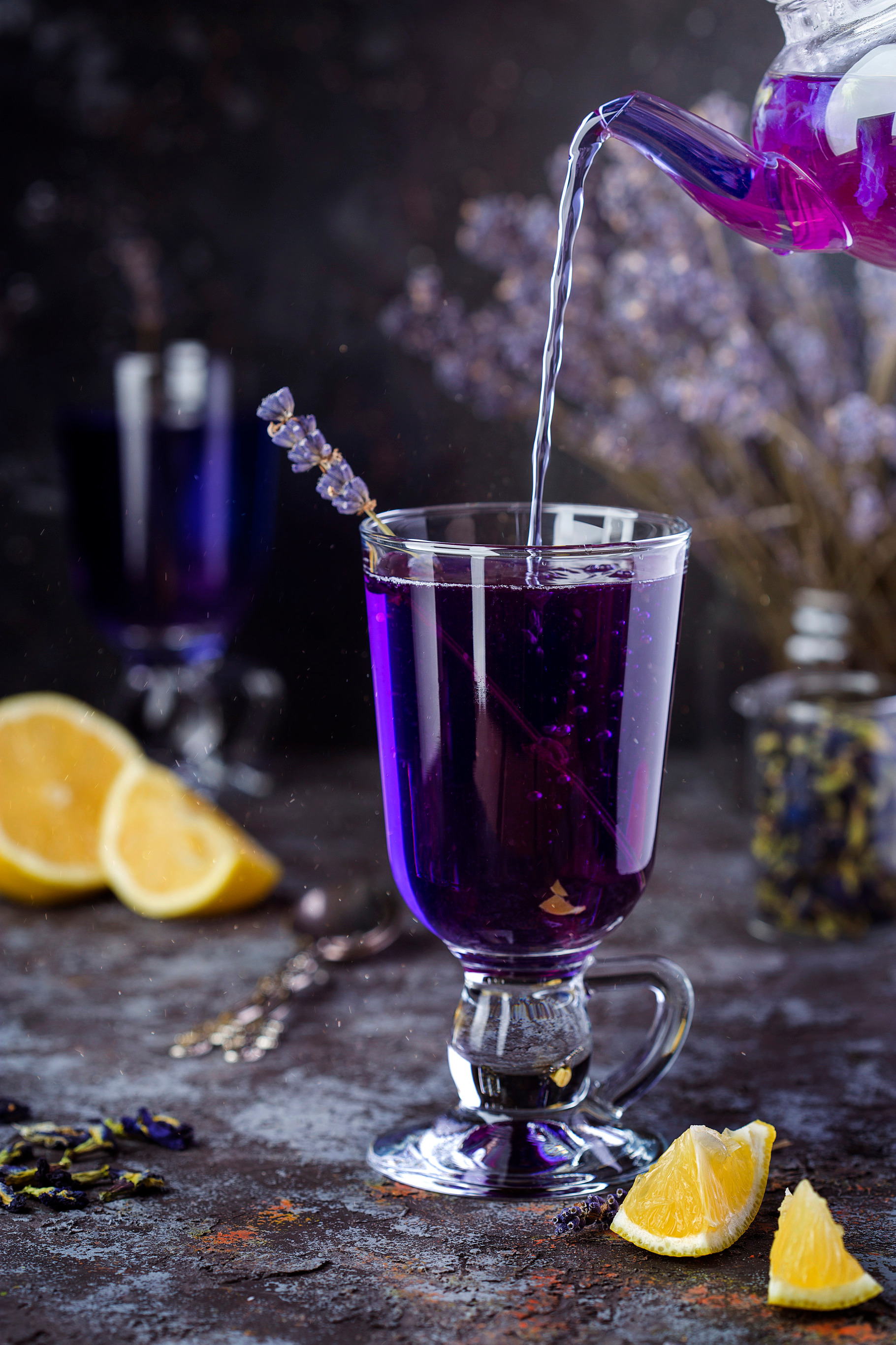 Thai blue tea anchan containing tea, blue, and drink, a Food & Drink ...