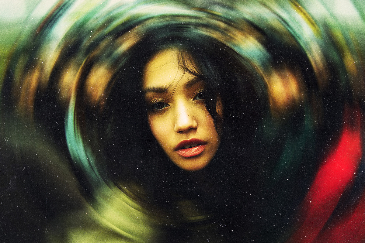 Spinning Blurred Photo Effect, a Layer Style Add-On by Design Squad