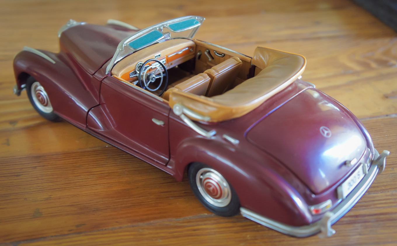 1951 300 series rear body featuring model, car, and automobile, a ...