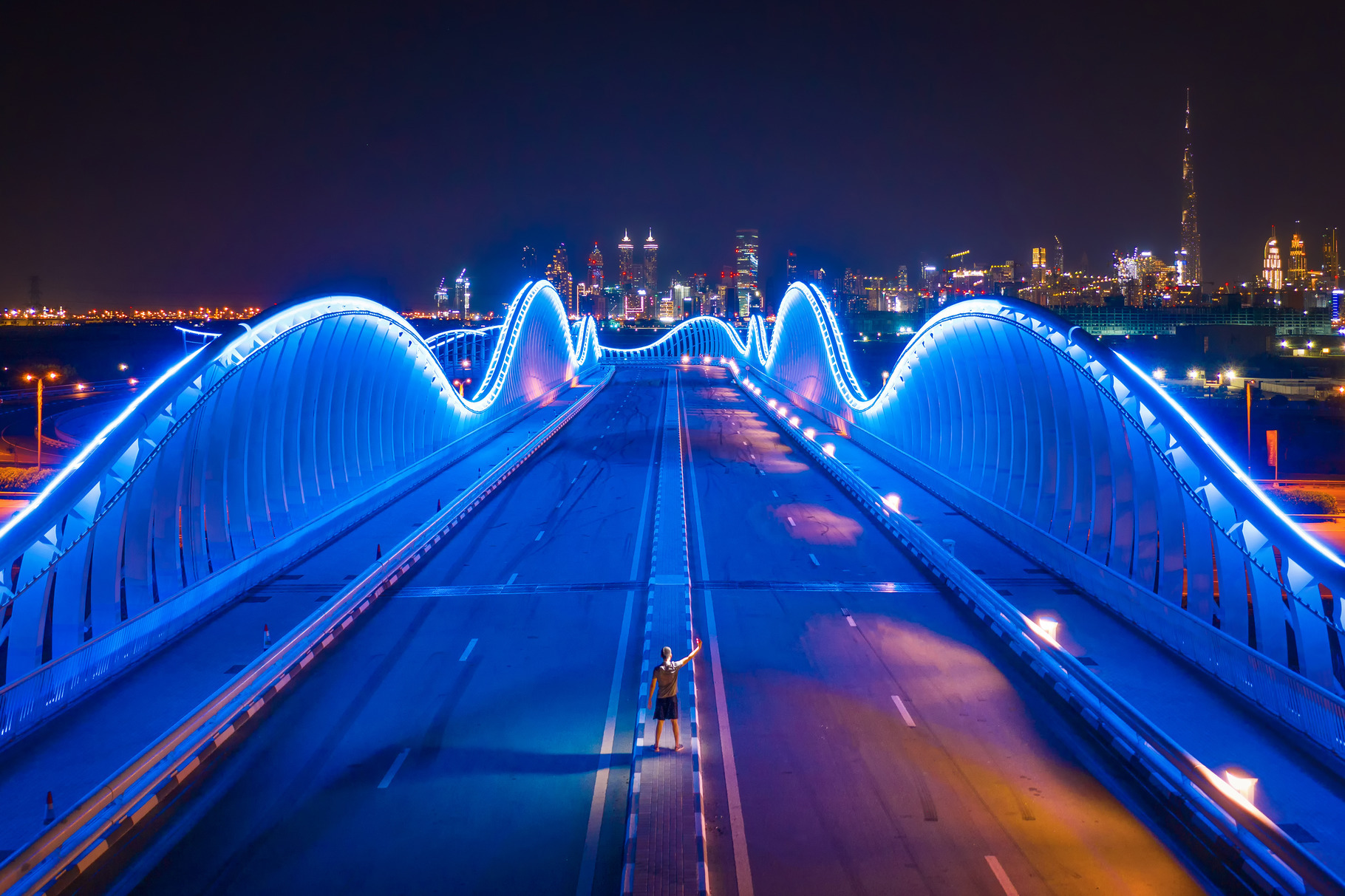 Aerial view of the Meydan Bridge and, a Background Photo by Tampatra