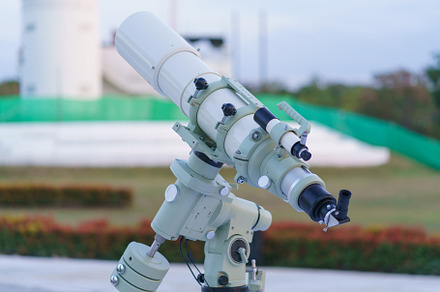 Modern telescope for landscape exploring the night sky, a Technology ...