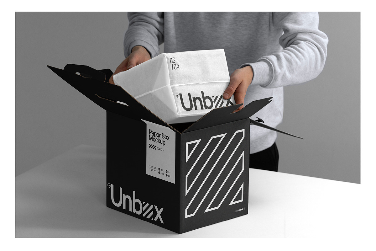 Packaging Unboxing Mockup