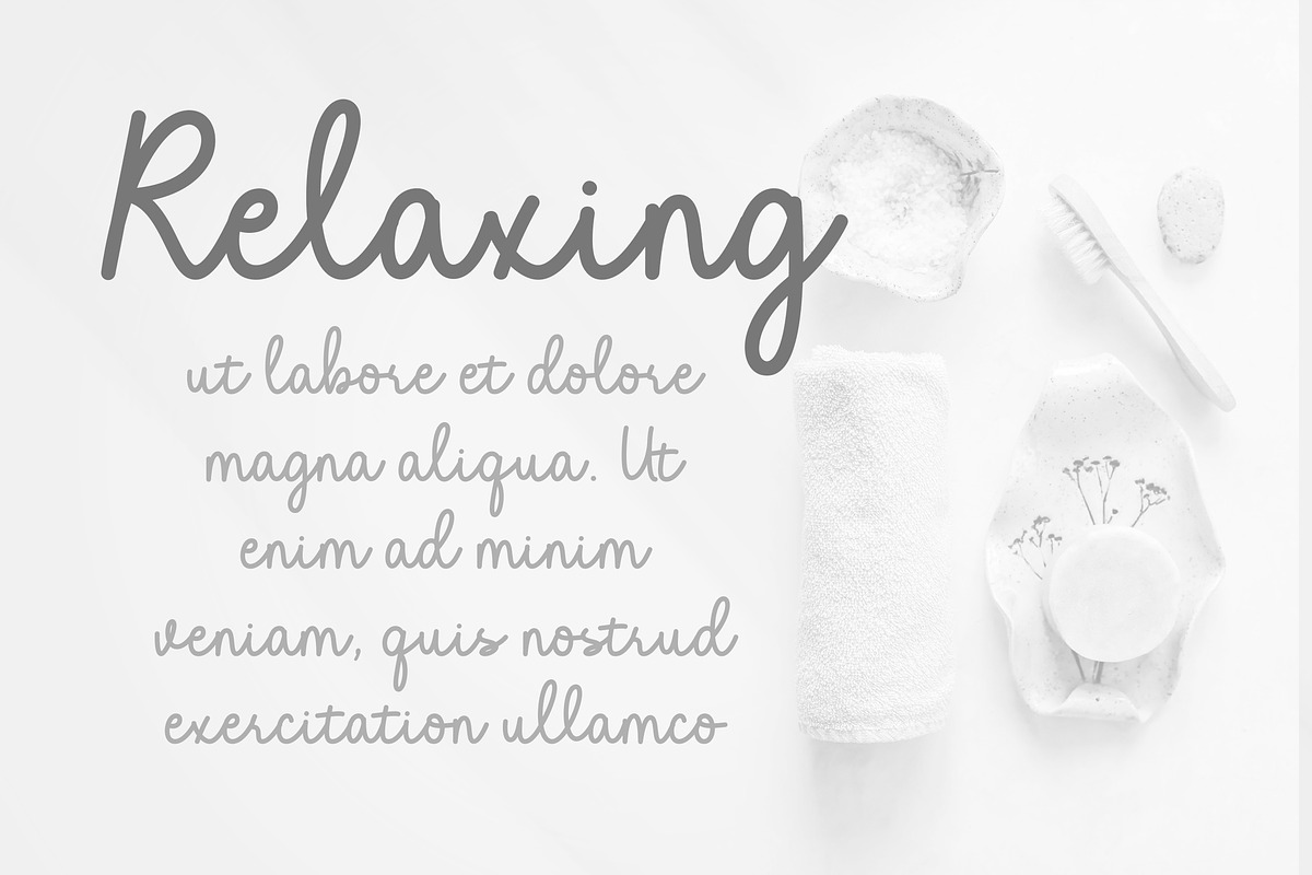 Heliconia - Monoline stylish font