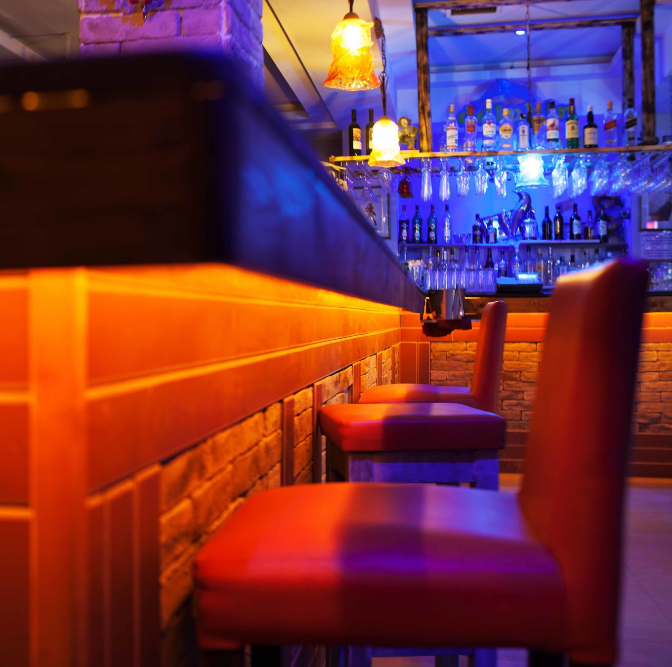 Seats in a brightly lit cocktail, an Arts & Entertainment Photo by Grey ...