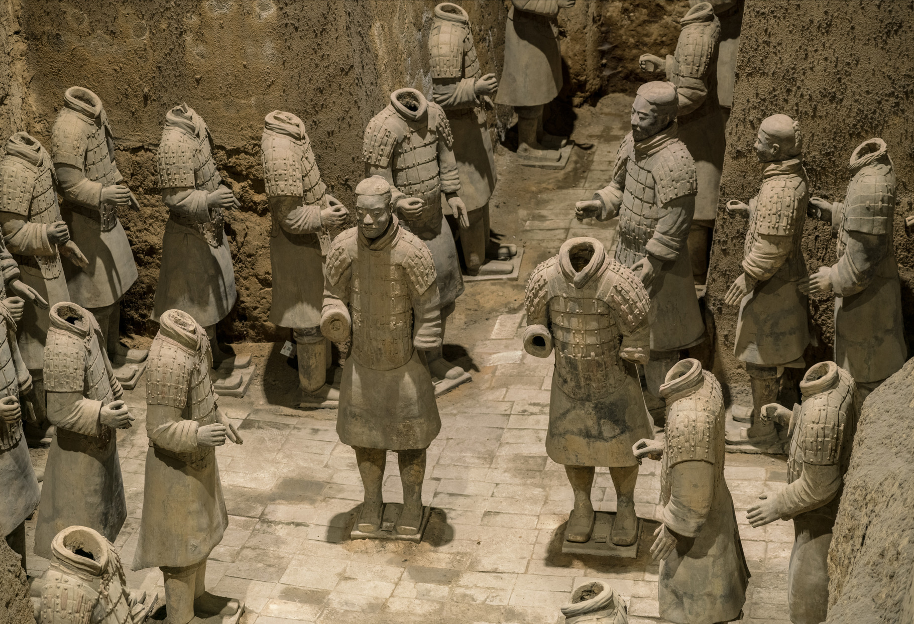 Terracotta army warriors buried in containing terracotta army ...