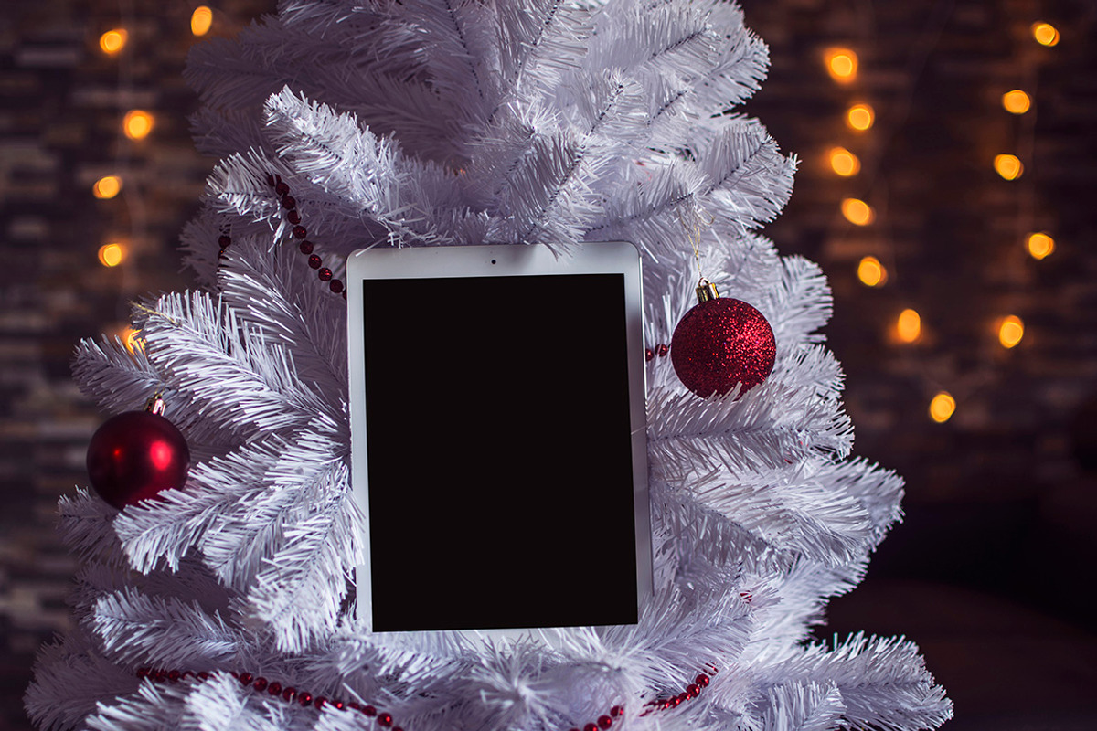 8 Christmas Mac & Ipad Mock-ups, an iPhone Mockup by Dreamy Pixel