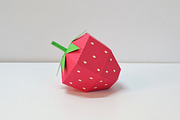 DIY Strawberry - 3d papercraft, a Templates & Theme by PAPER amaze ...