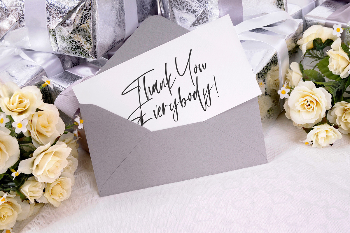 Hunthers Dwayne - Handwritten Font, a Script Font by StringLabs ...