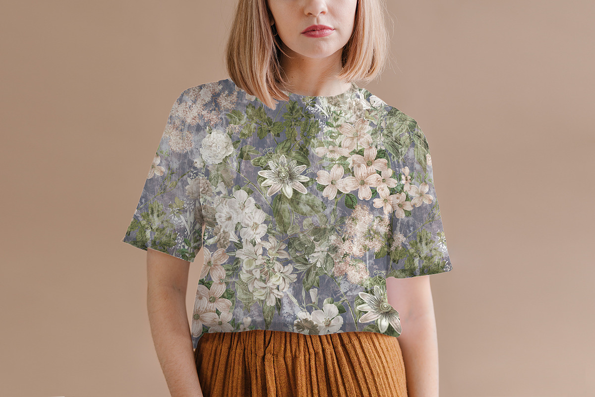 Subtle Floral Wallpaper, a Pattern Graphic by MalyskaStudio