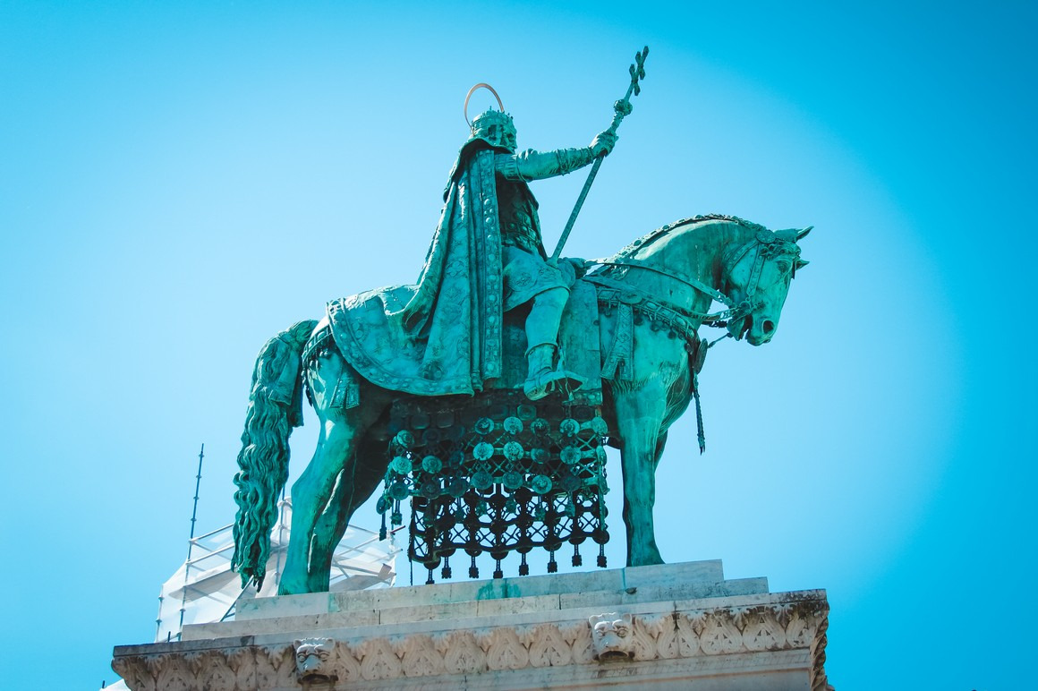 Monument of Istvan Great, an Architecture Photo by IrenLiashen