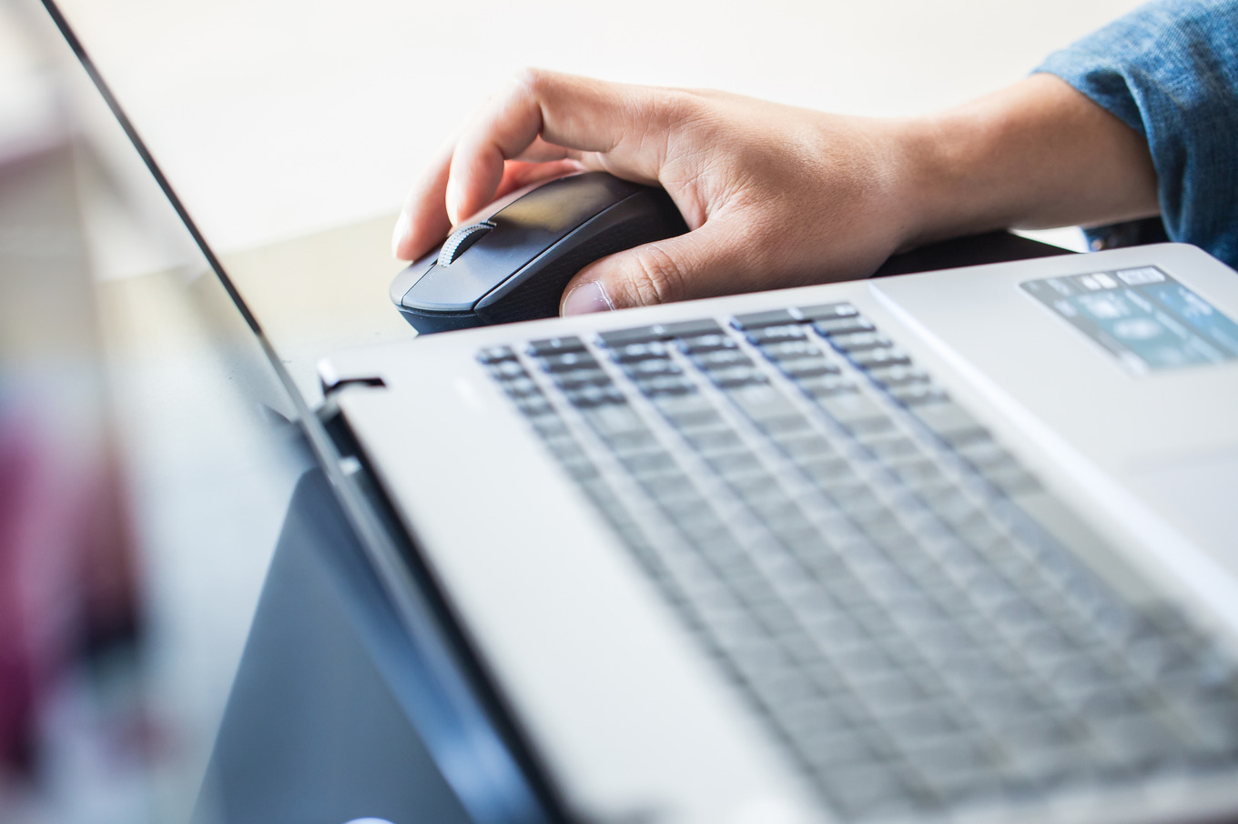 hand using computer mouse, a Technology Photo by Mybnassphoto
