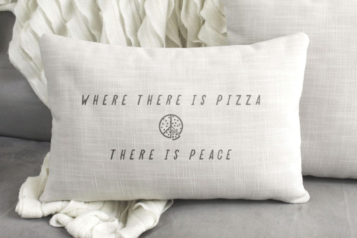 Connor / Handwritten Typeface, a Sans Serif Font by Dylan Roop Design Co.