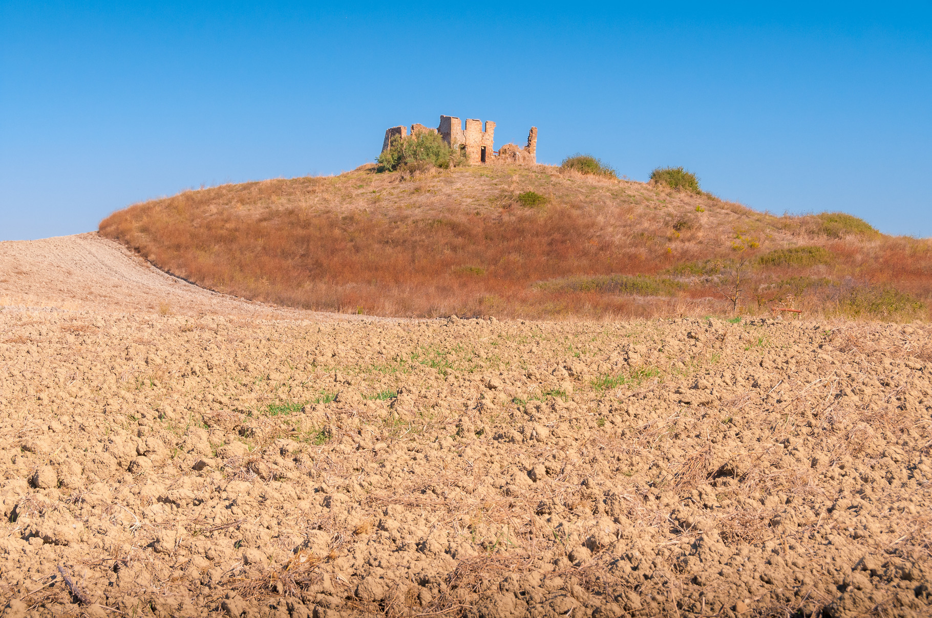 Arid landscape with barren land, an Architecture Photo by EsmeHelit ...