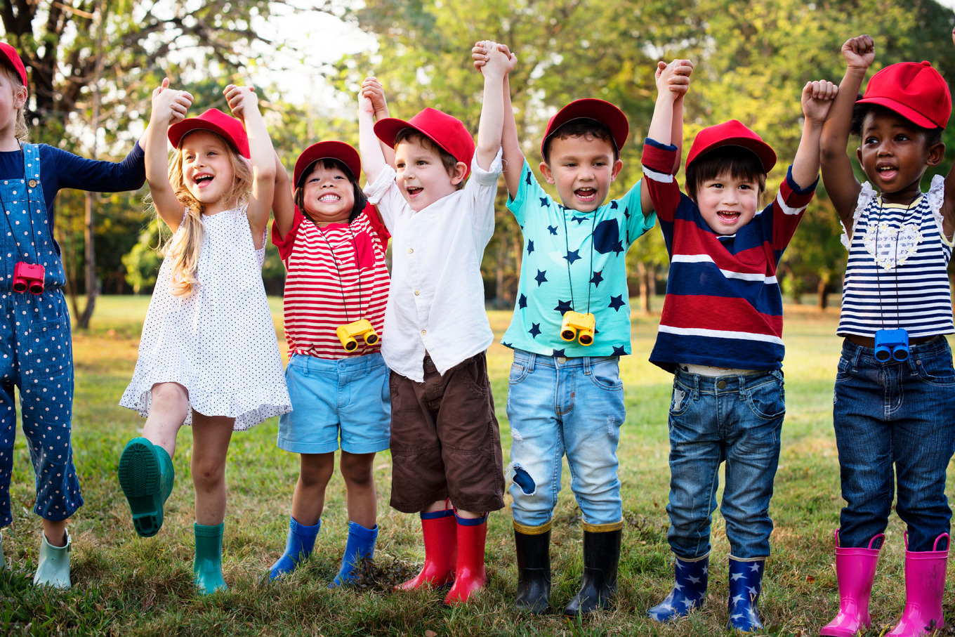 Children participating in activities, a Photo by rawpixel