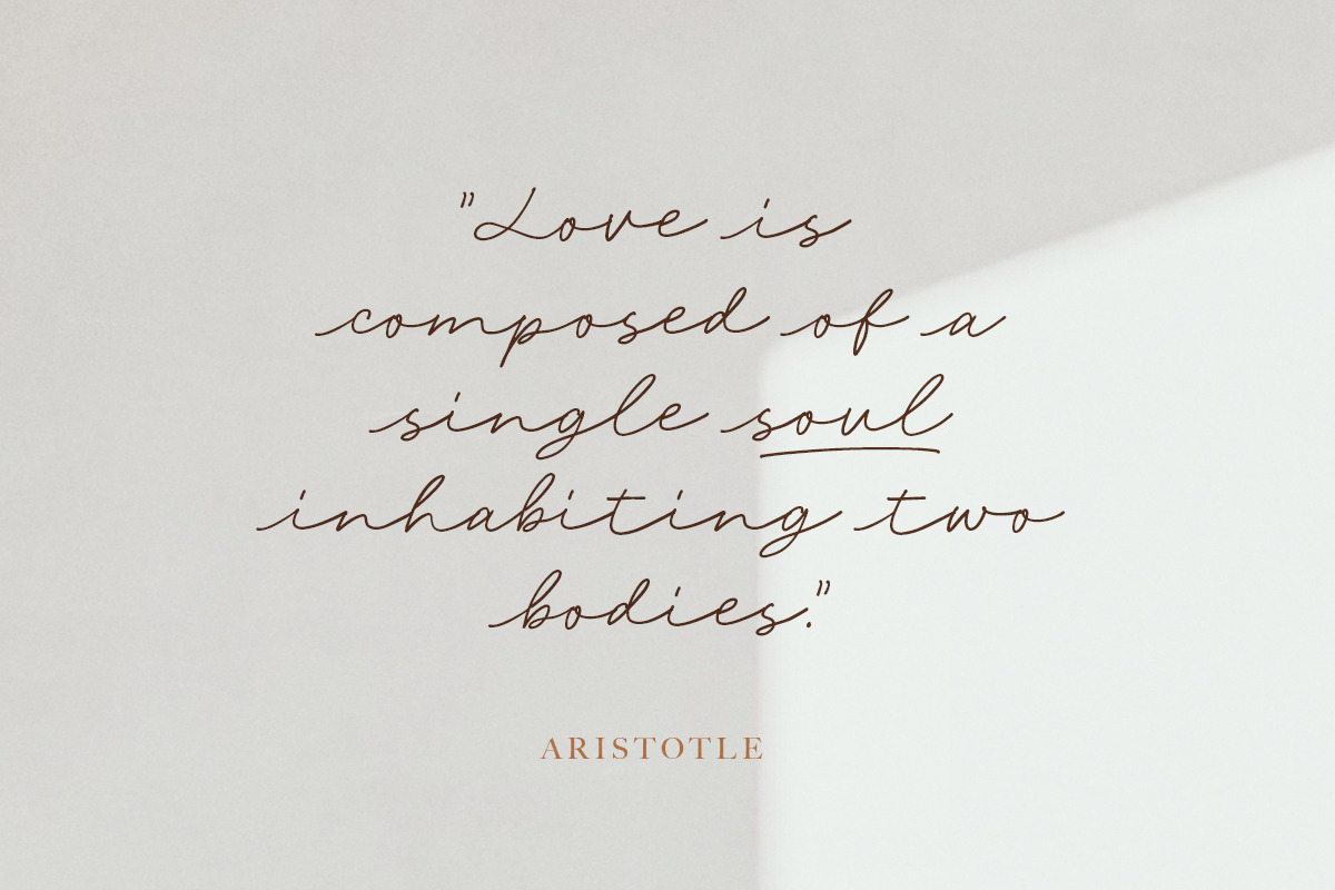 Phillia - Minimalist Signature Font, a Script Font by Sarid Ezra