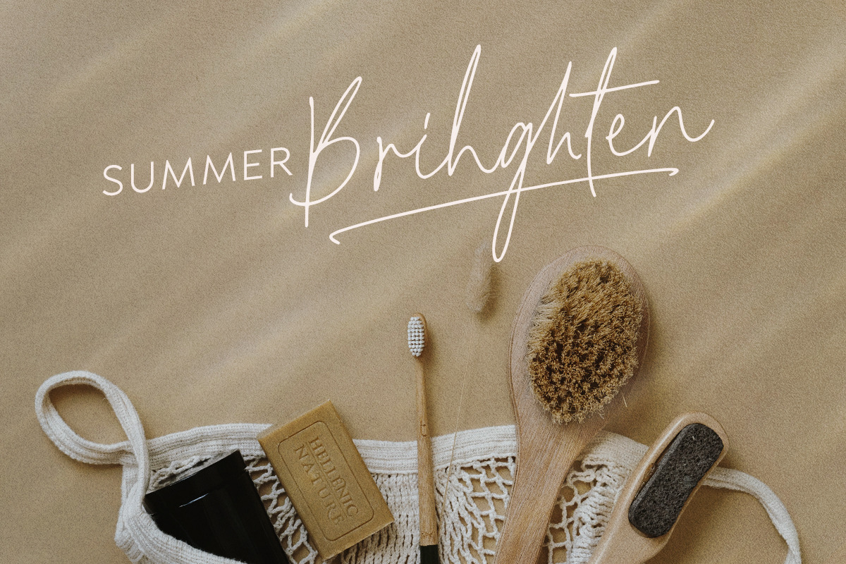 Kelly Blossom - Ligature Script, a Script Font by Sarid Ezra