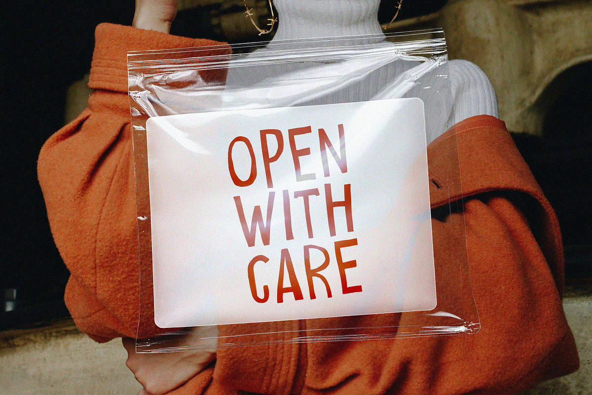 Urban Pulse: Rough and Raw Vibe Font