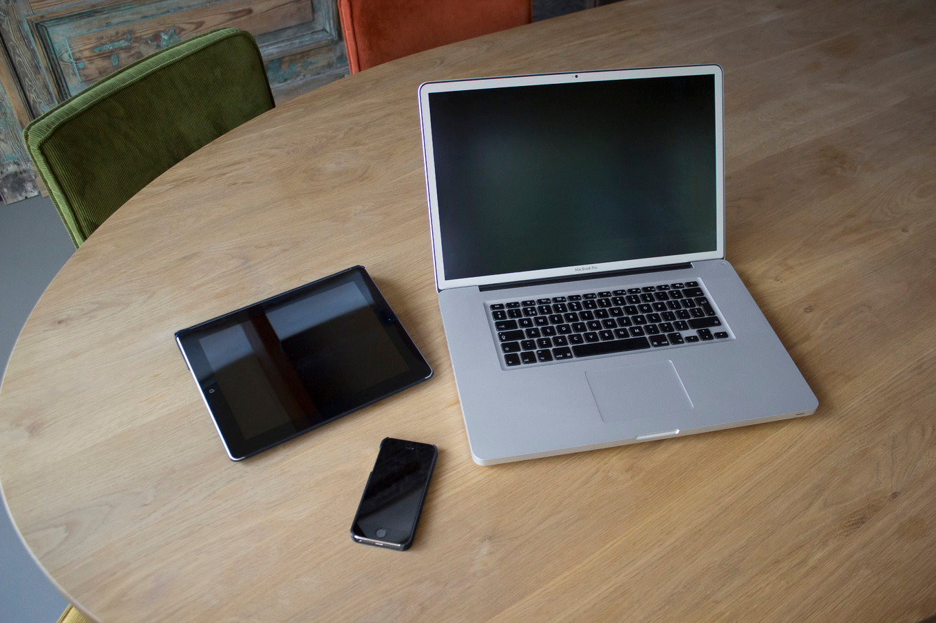Apple Office Desk, a Business Photo by Fresh Design Elements