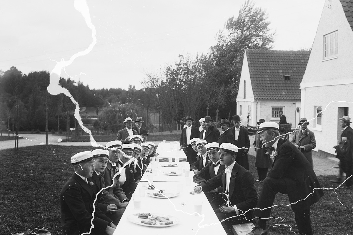 Crack Overlay, a Texture Graphic by Neermana