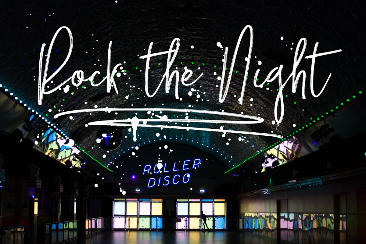 Pineapple Script, a Script Font by Creamy Script