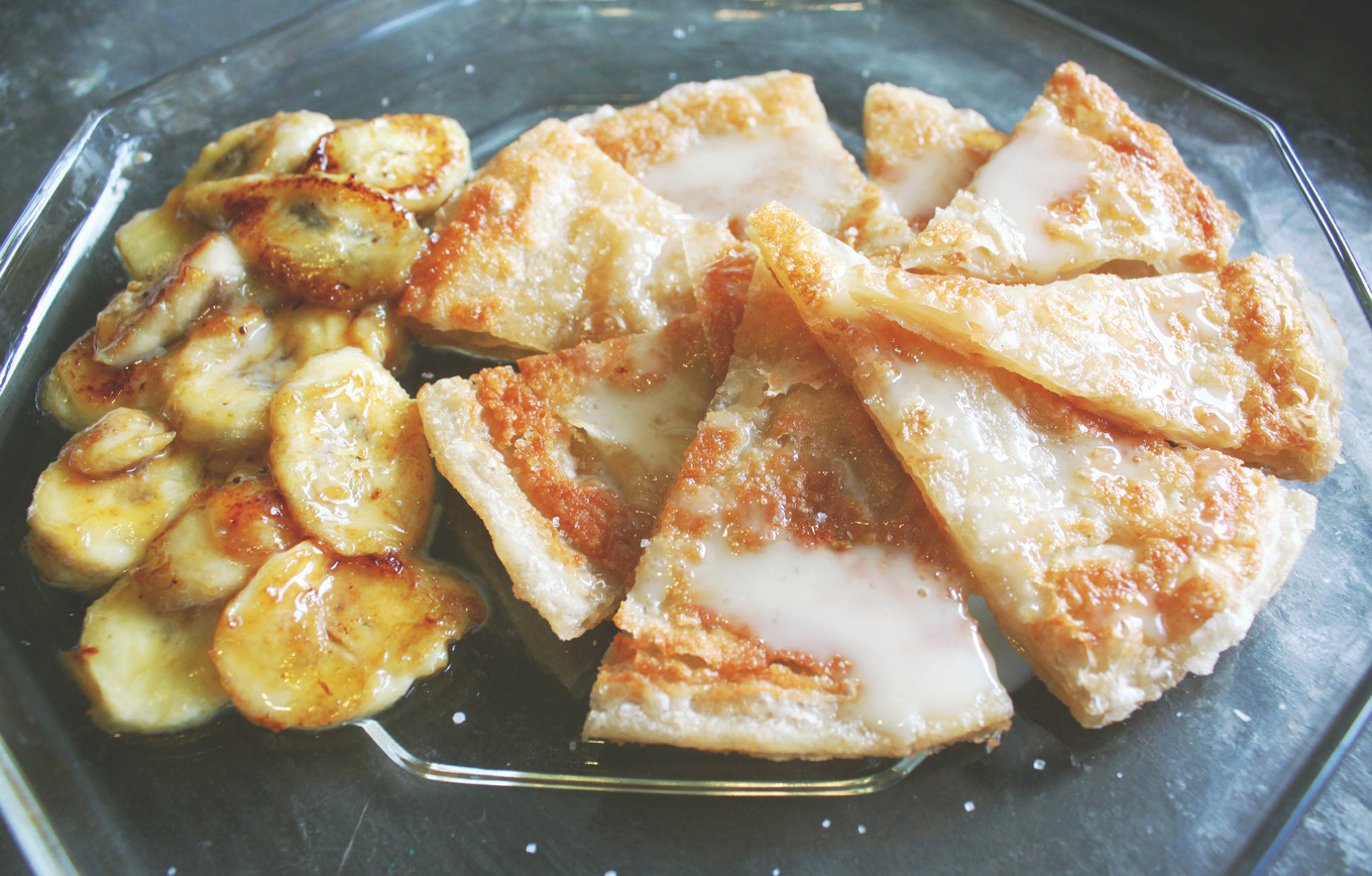 Homemade Dessert, Banana Roti, a Food & Drink Photo by PEMIKA