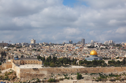 Black dome, a Nature Photo by kavram