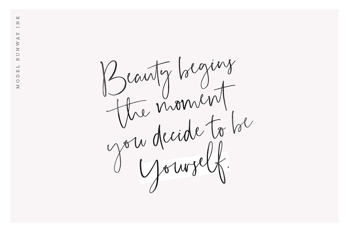 Model Runway Font by Blog Pixie