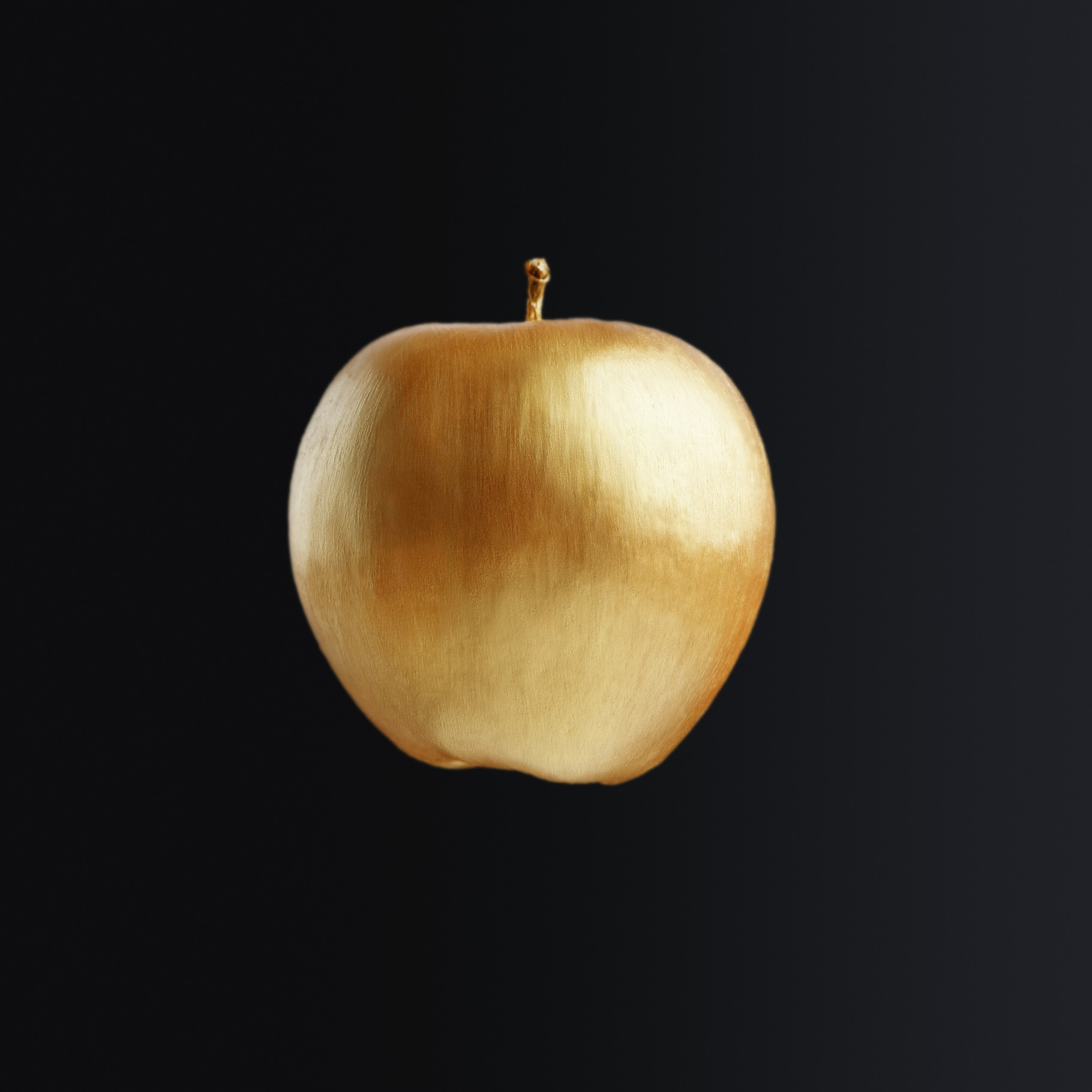 Golden Apple of Discord concept, a Background Photo by Prostock-Studio