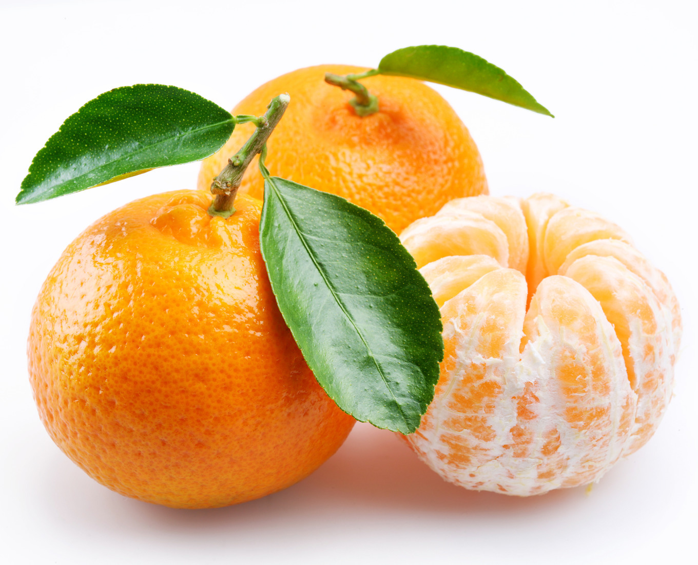 Tangerine with segments on a white background containing tangerine ...