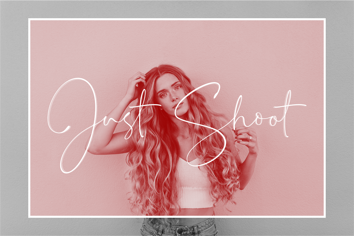 Restacts – Handwritten Script Font