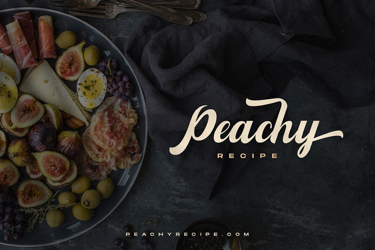 Retro Logo Font, a Script Font by Graphue