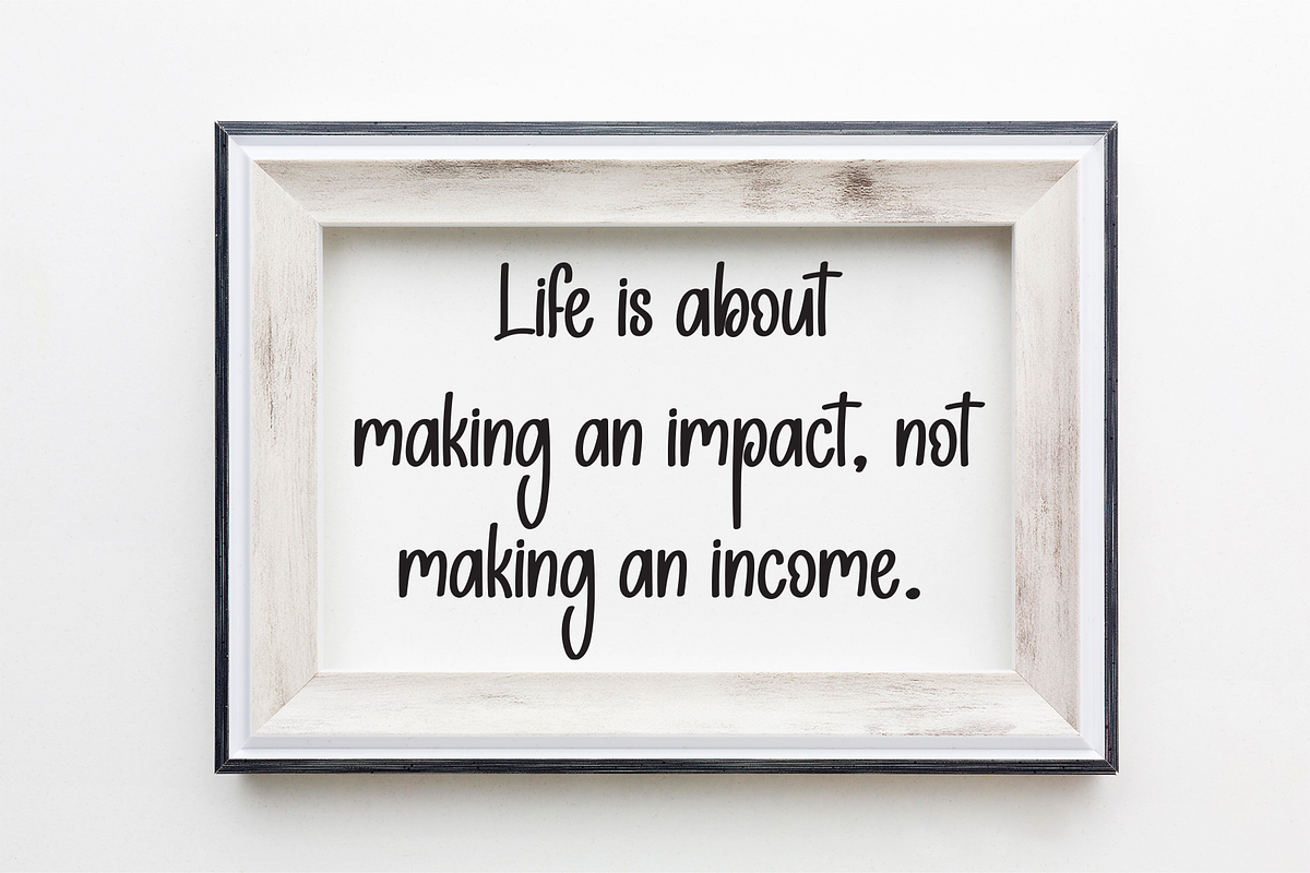 Christmas Hunting | Script Font, a Script Font by Scratchones