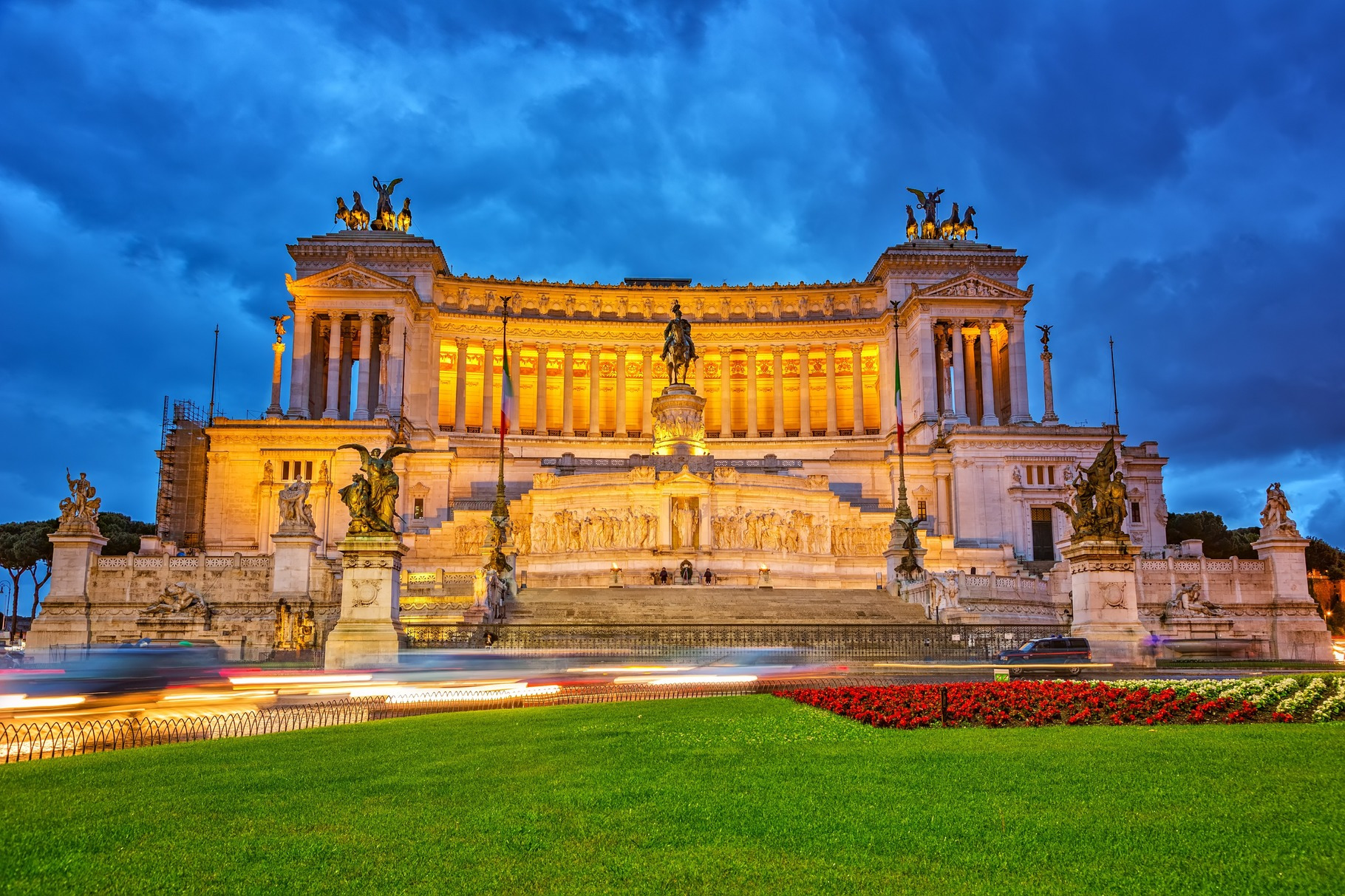 Victor emmanuel monument in rome containing rome, emmanuel, and victor ...