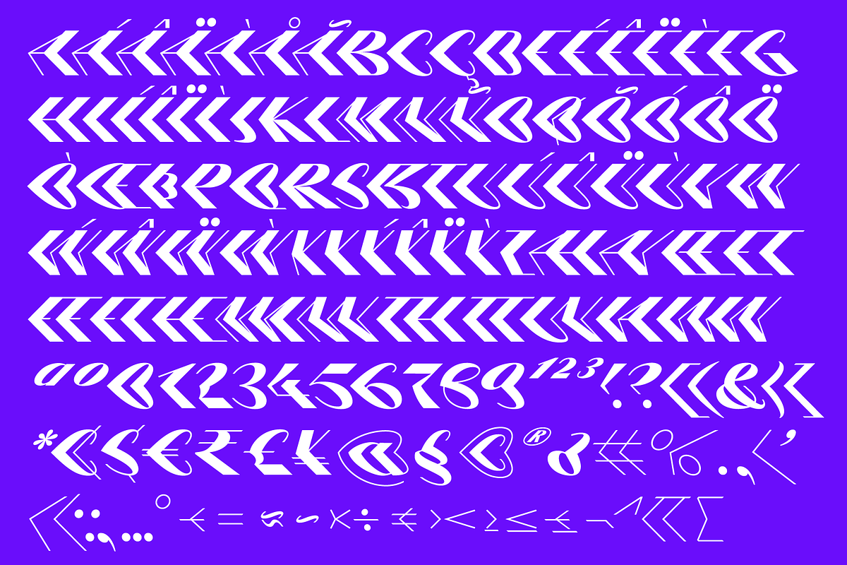 Tweaker Display Typeface